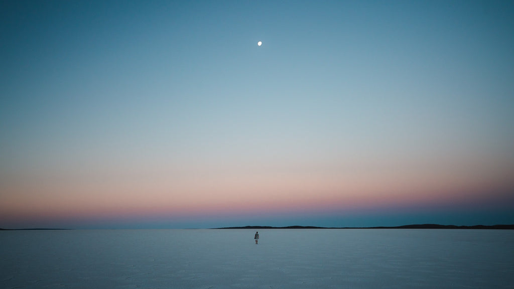 Negative space and minimalism – Pat Kay